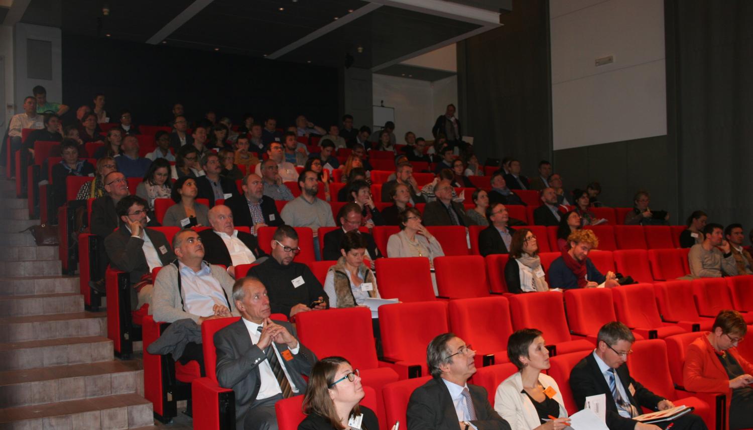 Colloque 2015 : l’utilisation efficace des ressources – Cellule ...